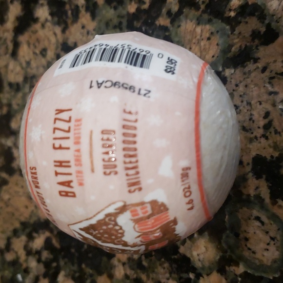 Bath & Body Works | Bath & Body | Bbw Sugared Snickerdoodle Bath Fizzy ...